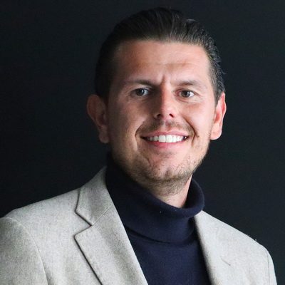 Aid Ahmic versterkt Dustin als lead van VP voor MKB sales in de Benelux